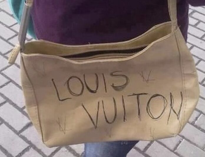 Louis Vuiton bag meme 👜 - PYGear.com